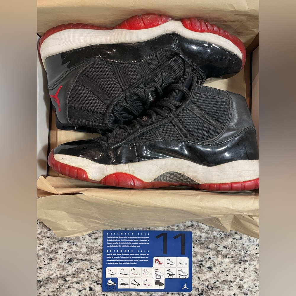 2002 Air Jordan 11 Retro: Black / Varsity Red - Gem